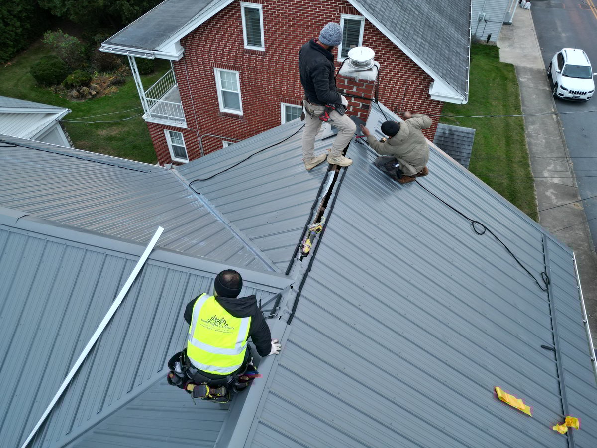 Experienced Roofing, Siding, and Gutter Contractors | Done Right
